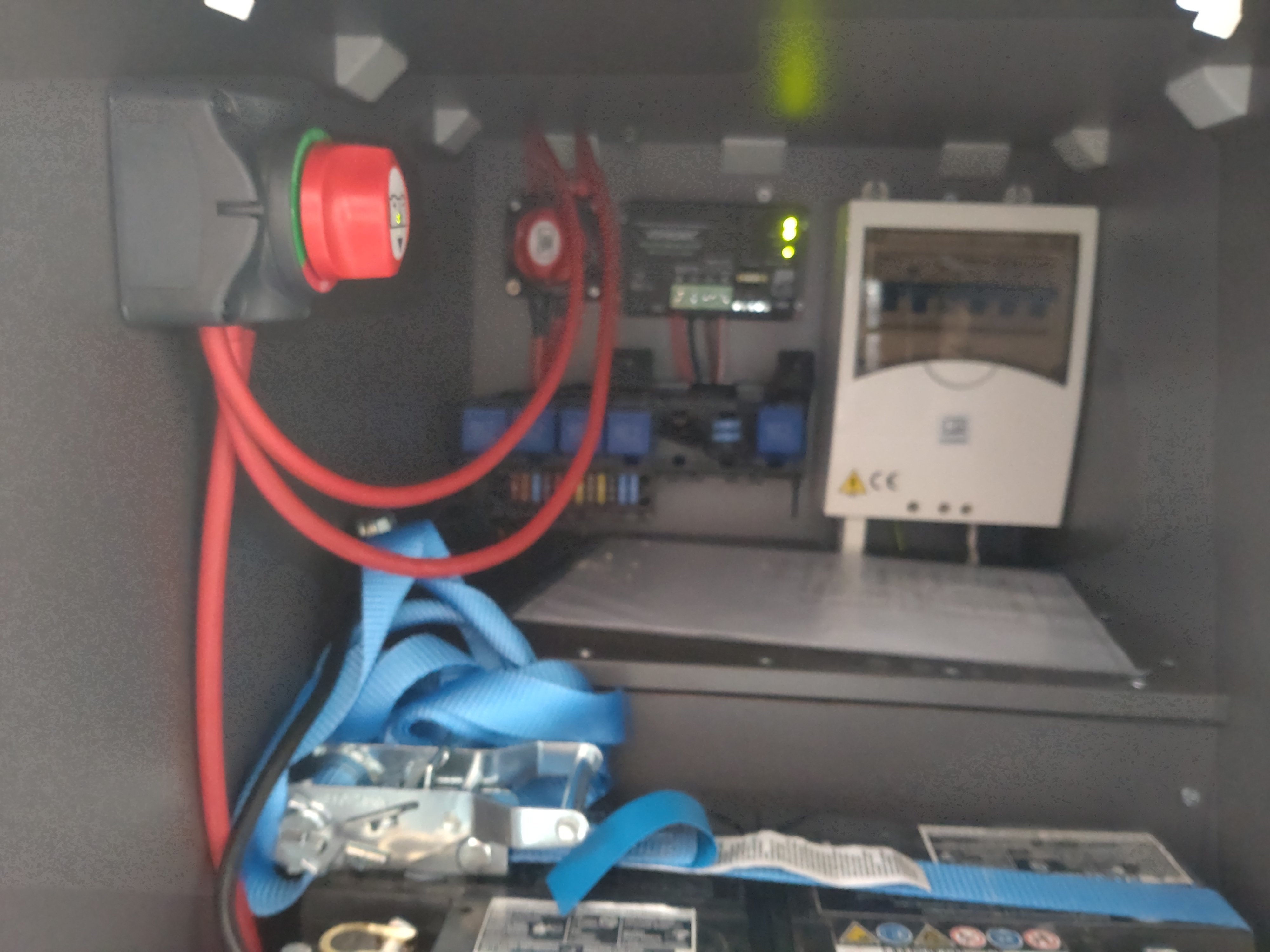 Verdopplung der Batteriekapazität im GC - Sparlösung / Einbau einer 2. AGM-Batterie im ...